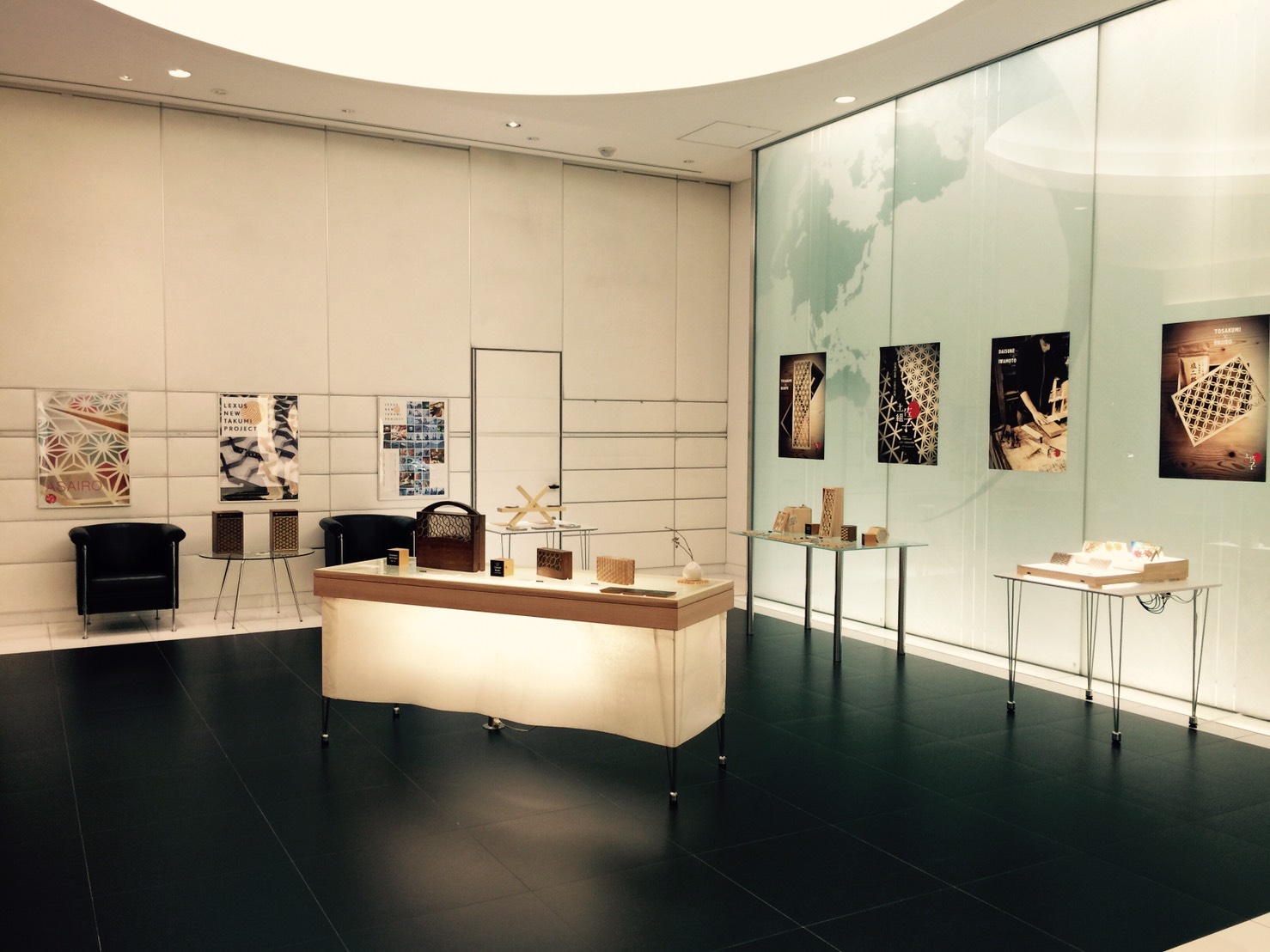 At the Lexus Kochi store - 株式会社 土佐組子